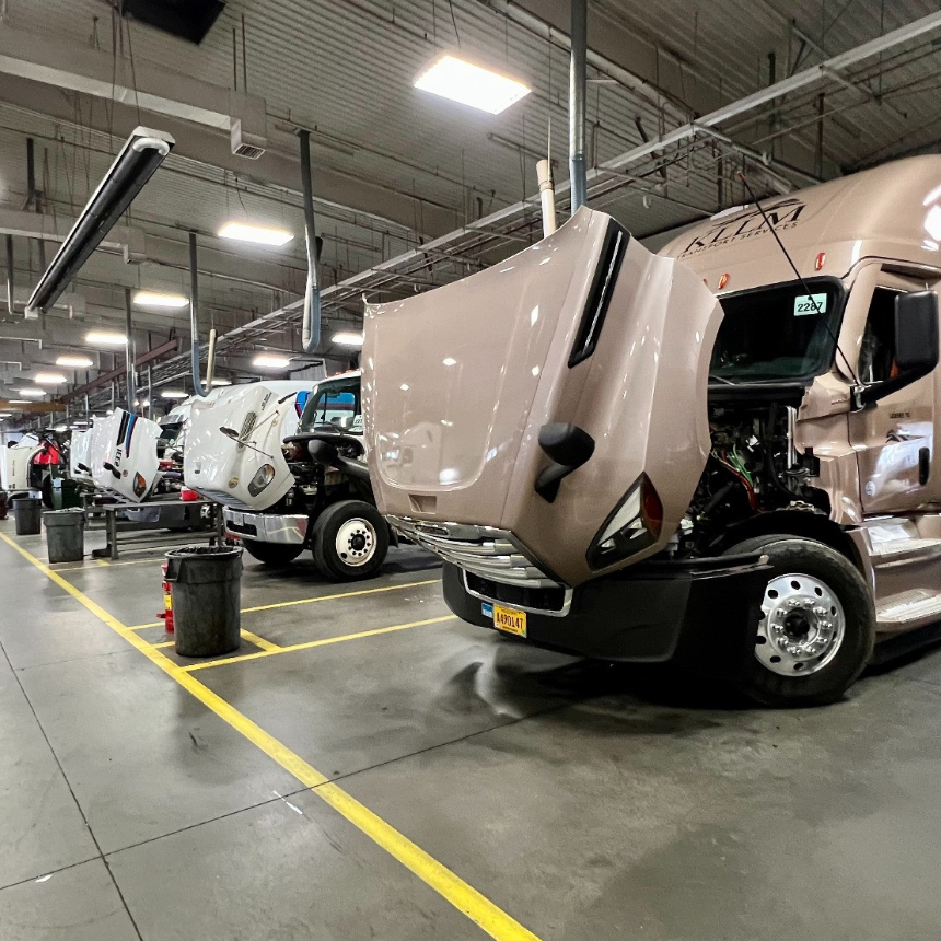 Freightliner Semi Trucks | Peach State Truck Centers