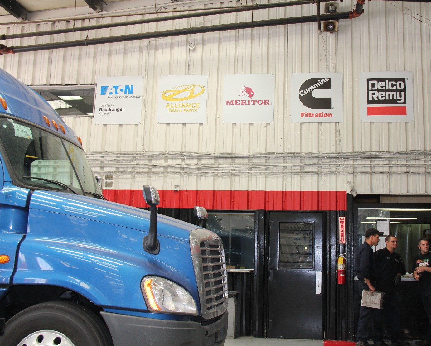 Forest Park, GA Commercial Truck & Freightliner Dealership | Peach ...